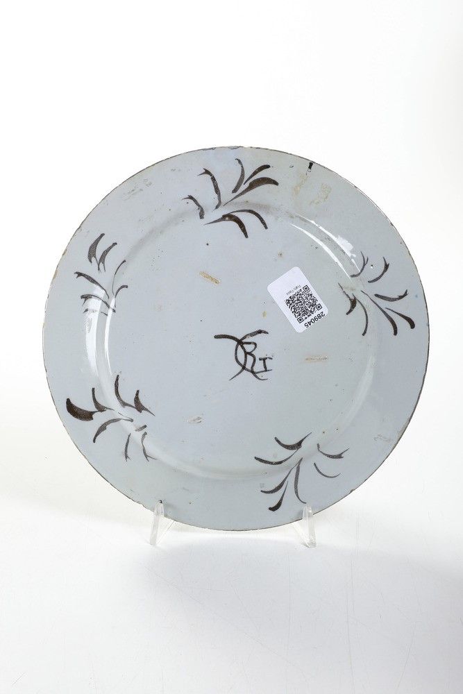 Piatto Pavia, Manifattura di Carlo Giuseppe Rampini, 1680-1700 - Asta ...