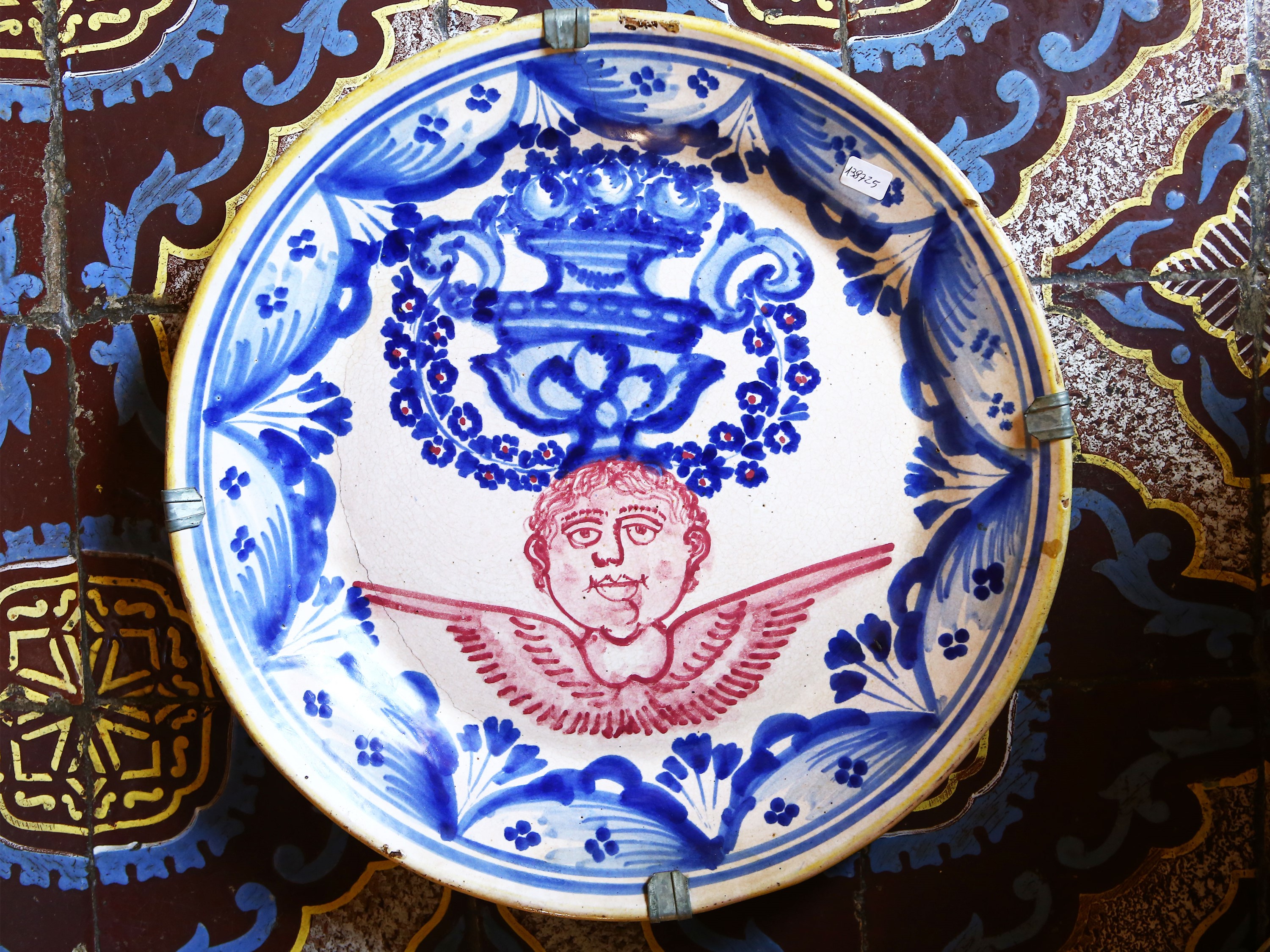 Piatto da parata in terracotta invetriata - Asta La Collezione privata ...